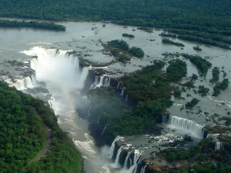 TODO ACERCA DE LAS INCREÍBLES CATARATAS DEL IGUAZÚ