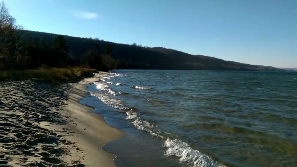 CONOCE TODO ACERCA DEL INCREÍBLE LAGO SUPERIOR