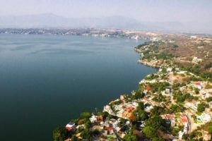 CONOCE ACERCA DEL LAGO DE TEQUESQUITENGO EN MÉXICO