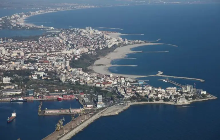 TODO ACERCA DEL MAR NEGRO O MENOR, ENTRE EUROPA Y ASIA