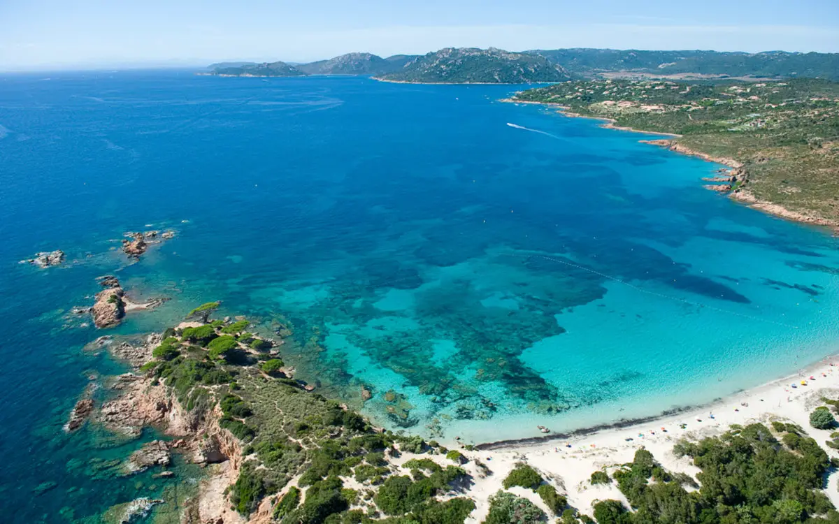 ISLA DE CÓRCEGA, BELLEZA EN PLAYAS Y MONTAÑAS