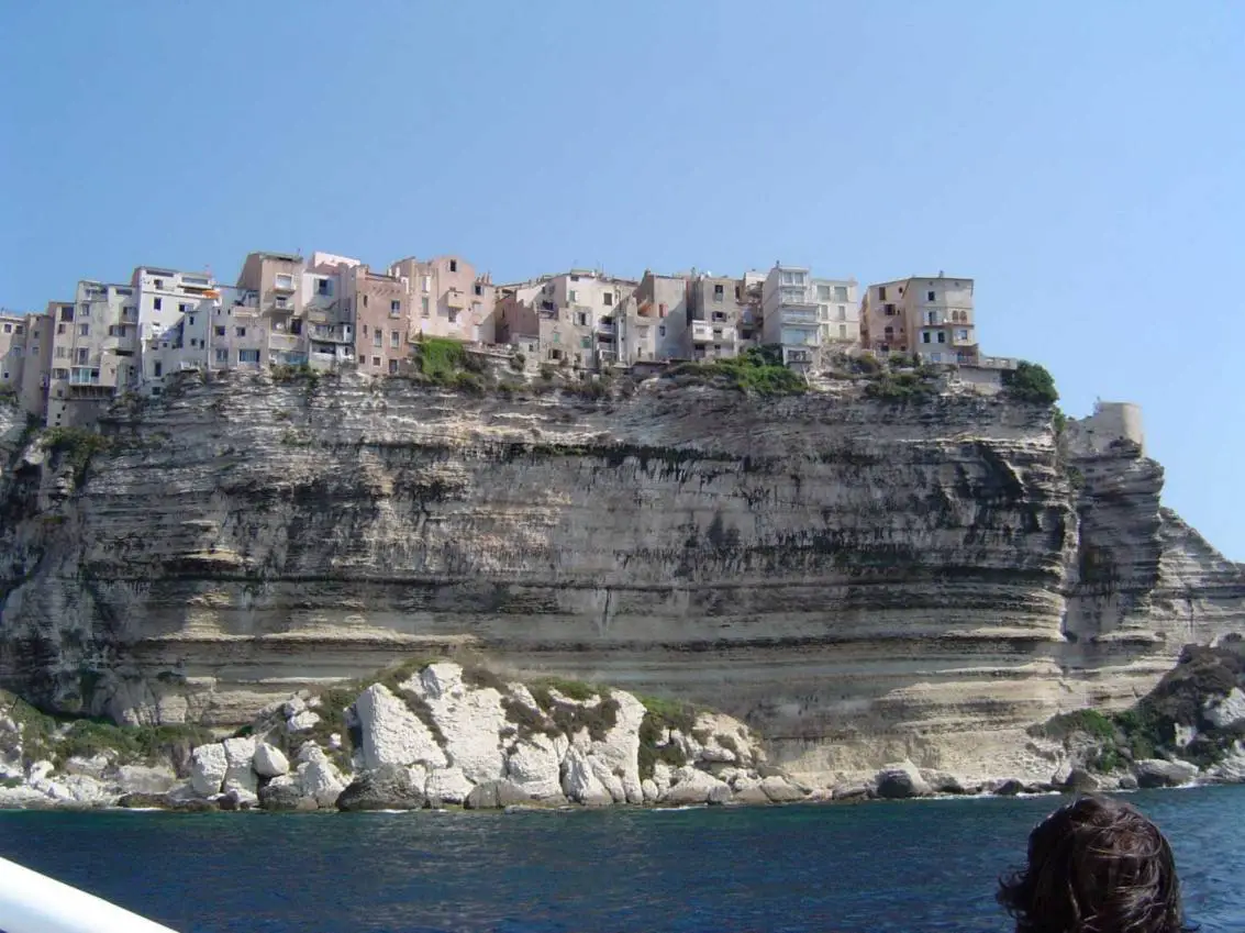 ISLA DE CÓRCEGA, BELLEZA EN PLAYAS Y MONTAÑAS