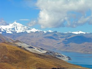 EL RÍO INDO, UNO DE LOS MÁS LARGOS DEL CONTINENTE INDIO